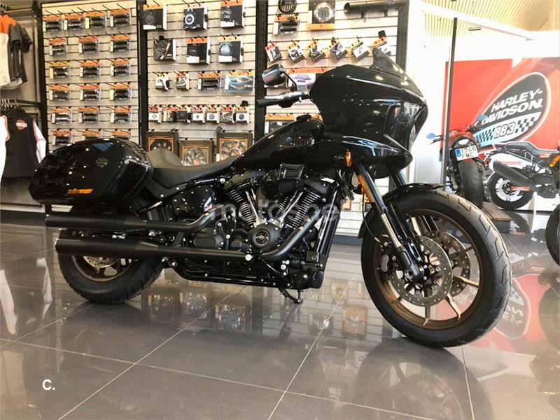 Custom HARLEY DAVIDSON Low Raider ST (2022) - 24.600 € en Valencia ...