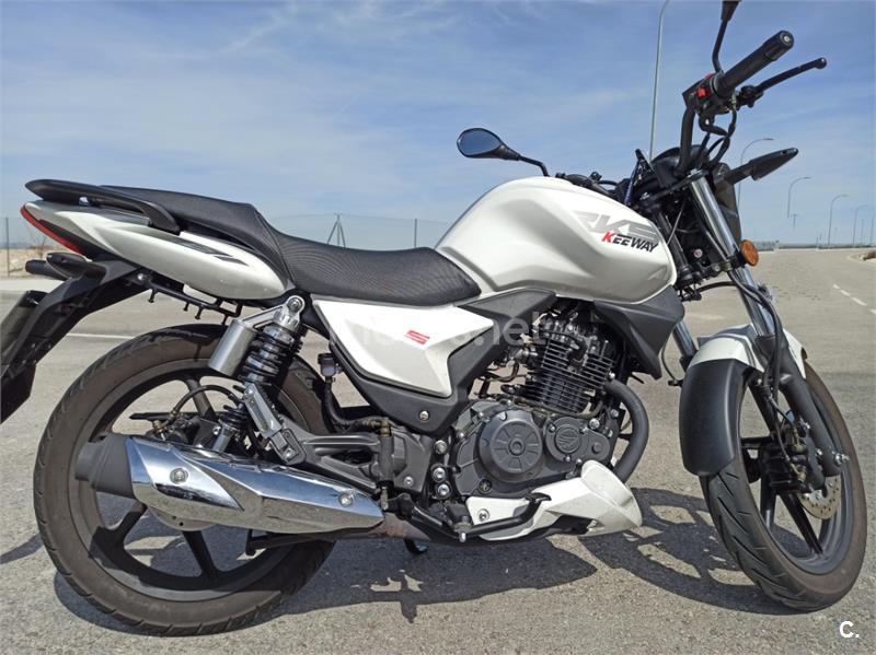 Naked KEEWAY RKS 125 (2019) - 1750 € en Madrid | Motos.net.