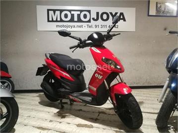 Derbi Variant Sport: Funcional, económico y de casa | Noticias motos.net