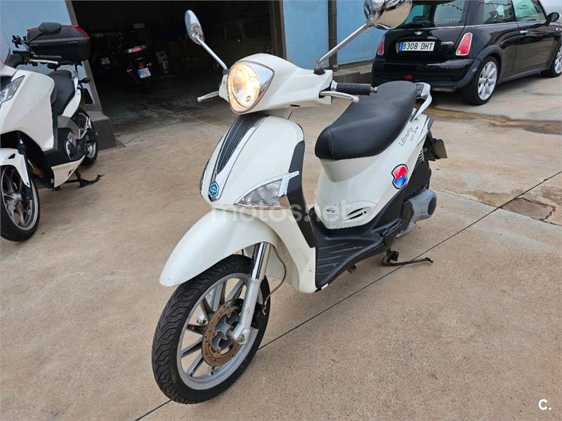 Scooter 125cc PIAGGIO LIBERTY 125 4T (2015) - 1.500 € en Girona | Motos ...