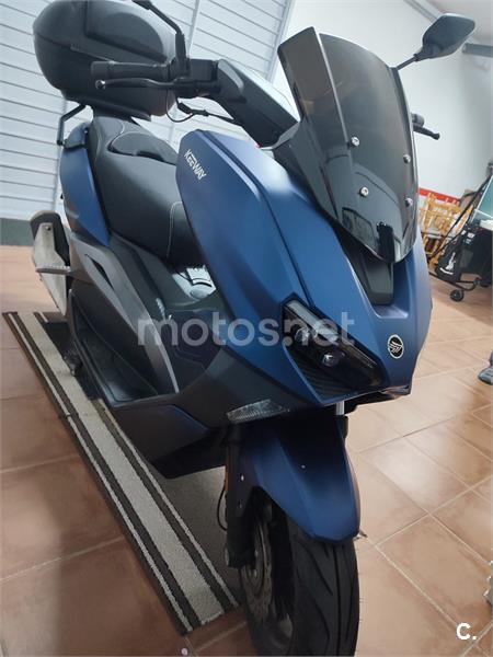 Scooter +125cc KEEWAY Vieste 300 (2022) - 3.100 € en Barcelona | Motos.net.