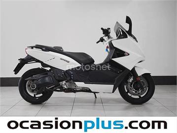 Gilera GP 800, el megascooter más potente | Noticias motos.net