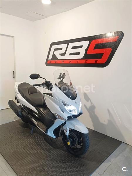 Scooter +125cc SUZUKI BURGMAN 400 (2018) - 4.500 € en Alicante | Motos.net.