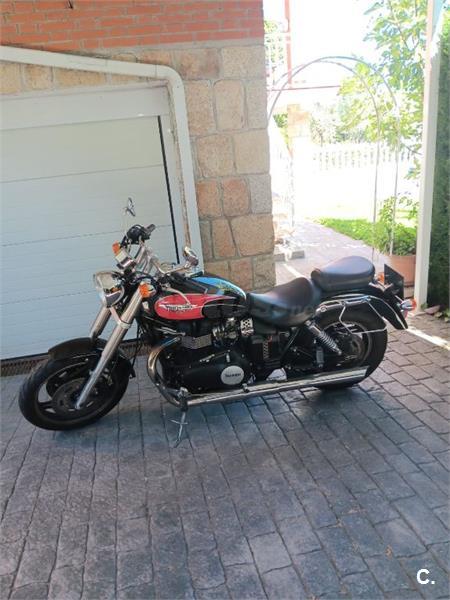 Custom TRIUMPH Speedmaster 800 (2007) - 3.900 € en Madrid | Motos.net.