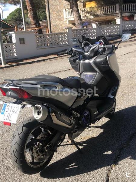 Scooter +125cc YAMAHA TMAX (2021) - 8.100 € en Barcelona | Motos.net.