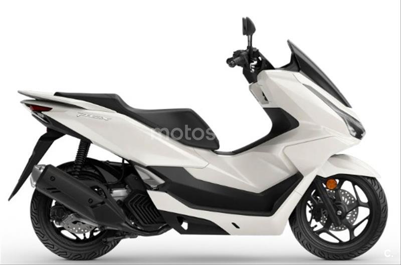 Nuevo Honda PCX 125 DX 2025 | Noticias motos.net