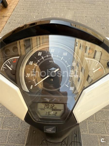 HONDA SCOOPY SH125i ABS (2017) - 3.200 € en | Motos.net.