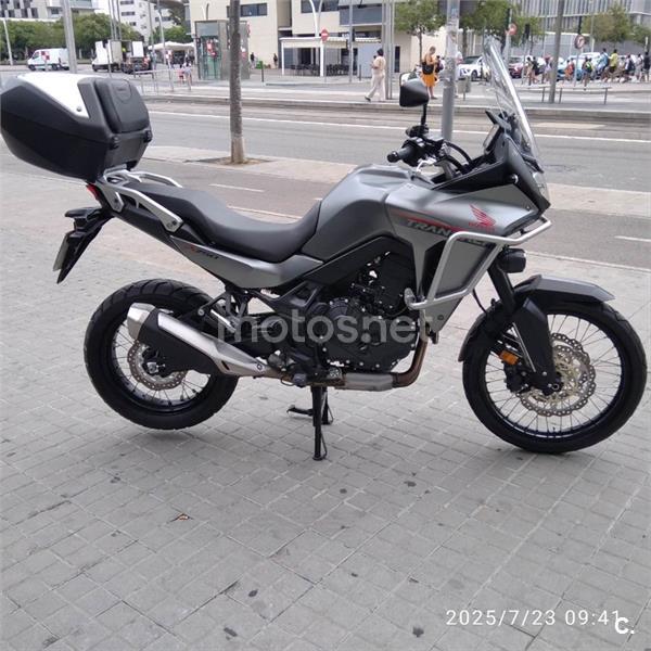 La nueva Honda Transalp SP: De ruta por el Pirineo | Noticias motos.net