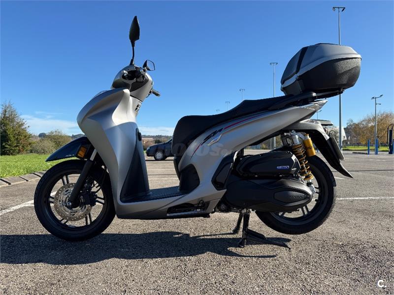 Scooter +125cc HONDA SH 350i (2024) - 7.300 € en Asturias | Motos.net.