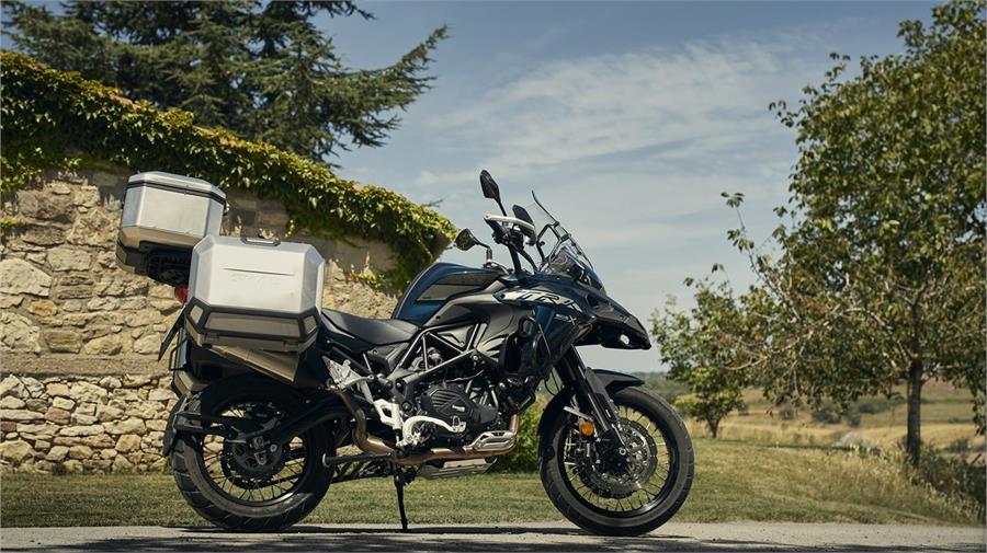 Voge 500 DS vs Benelli TRK 502 ¿Cuál interesa más? | Noticias motos.net