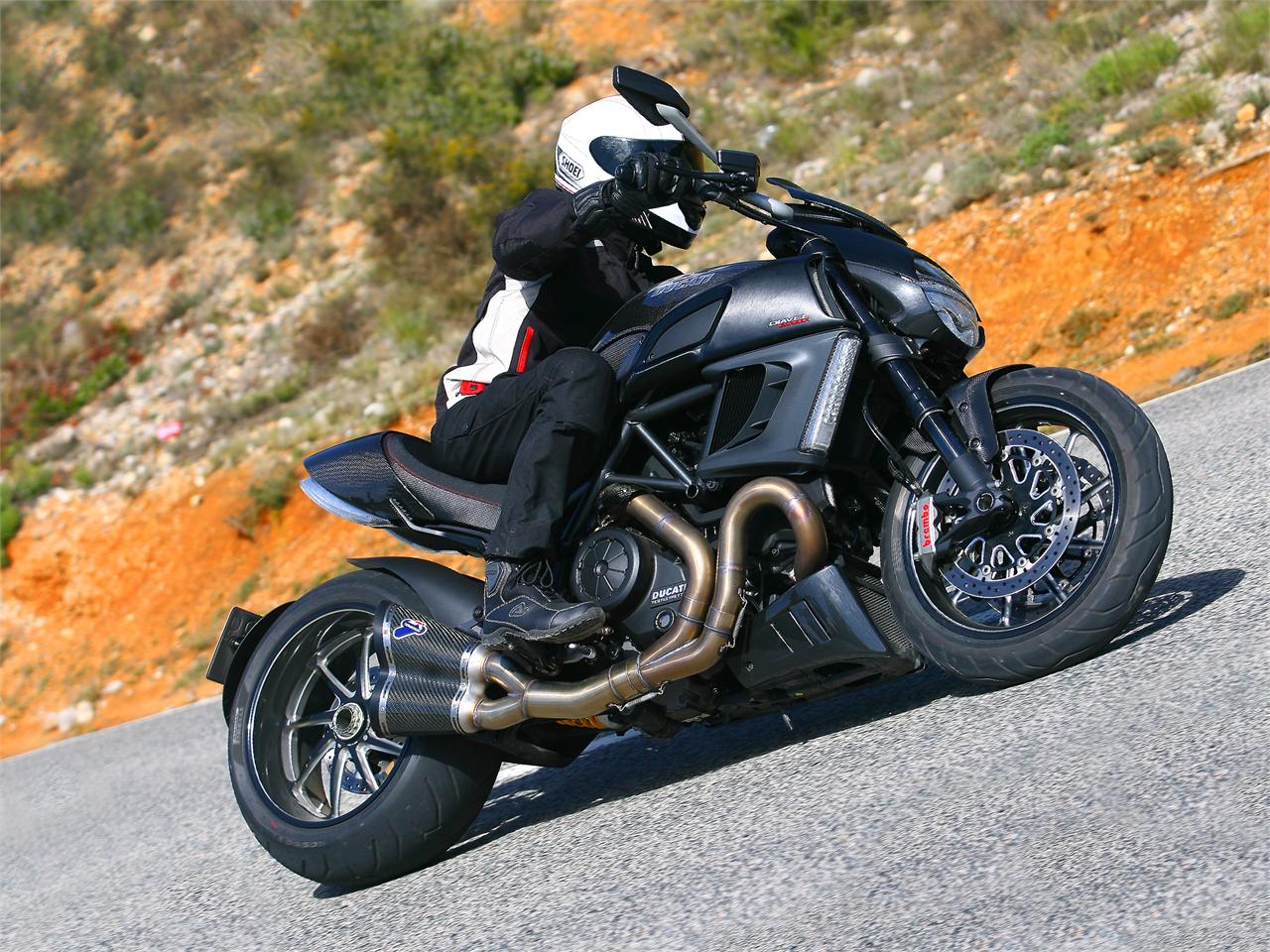 Ducati Diavel: ¿Qué demonios? | Noticias motos.net