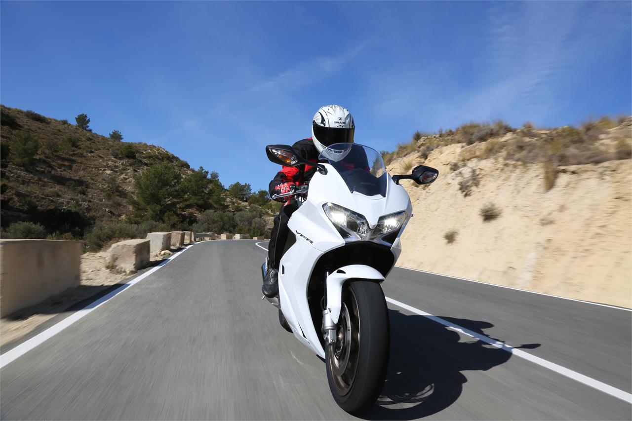 Honda VFR 800 F 2014 | Noticias motos.net