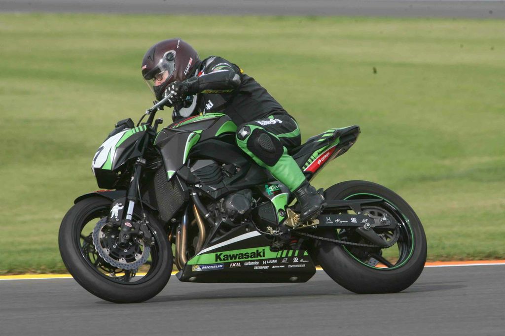 Kawasaki ZCup: la experiencia de un novato | Noticias motos.net