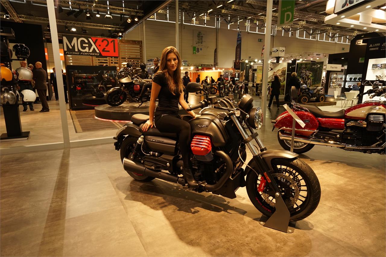 Moto Guzzi Audace Carbon: Custom italiano | Noticias motos.net