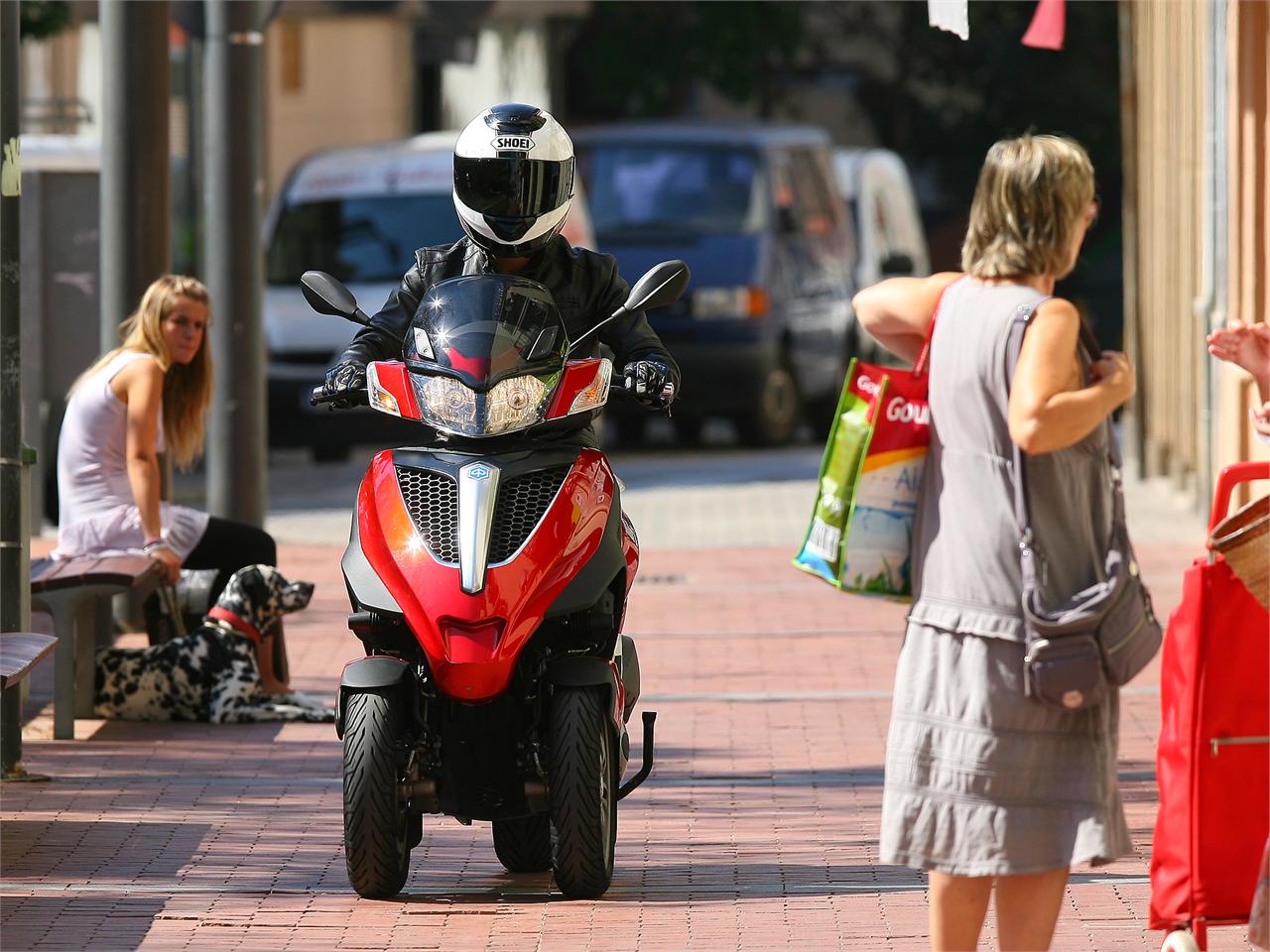 Piaggio MP3 Yourban 125 ie: Mejorando el tres ruedas | Noticias motos.net