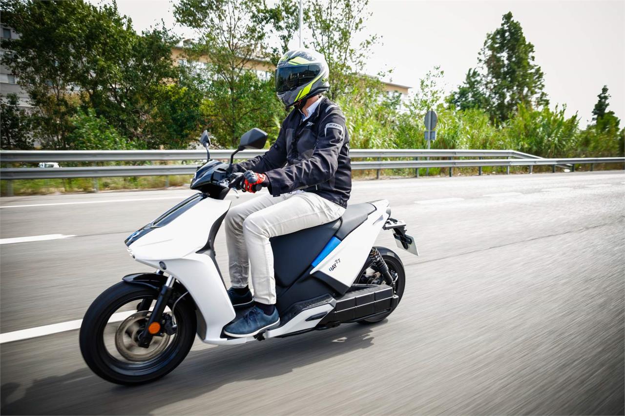 Ray presenta un producto de alta ingeniería producido en Barcelona con ...