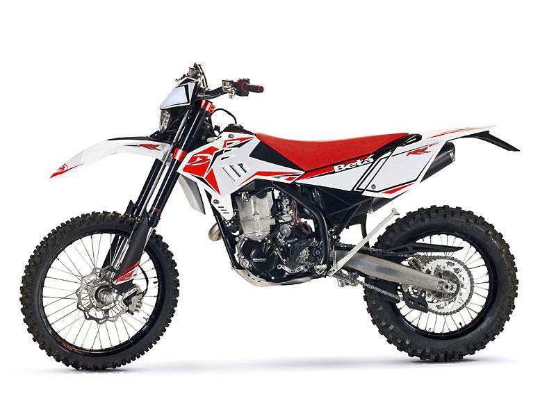 Nueva gama RRT de Beta actualidad 2010 | Noticias | Motos.net