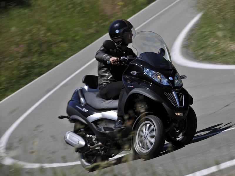 Gama Piaggio MP3 2010: A tres ruedas Nuevo 2010 | Noticias | Motos.net