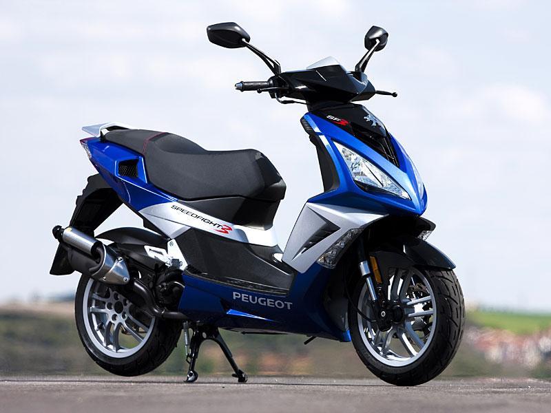 La DGT eleva la edad de acceso al ciclomotor: En sus trece | Noticias ...