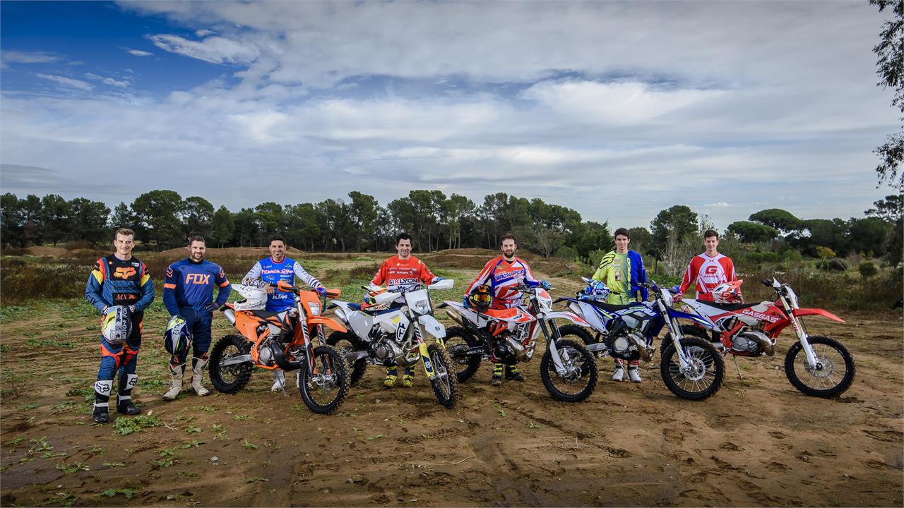 Comparativo Enduro 300 2T: ¿Desbancando al 4T? | Noticias motos.net