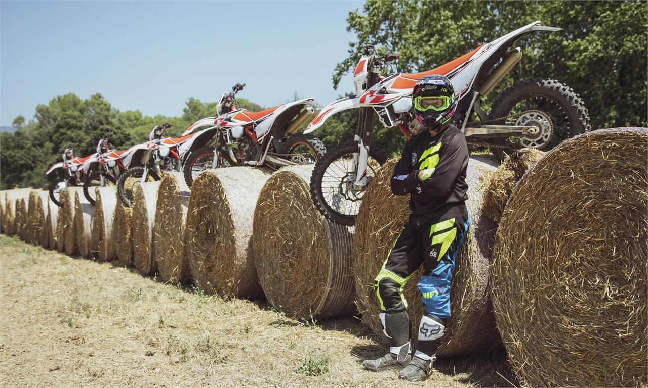 Beta Gama Enduro 2019: 2T y 4T renovadas | Noticias motos.net