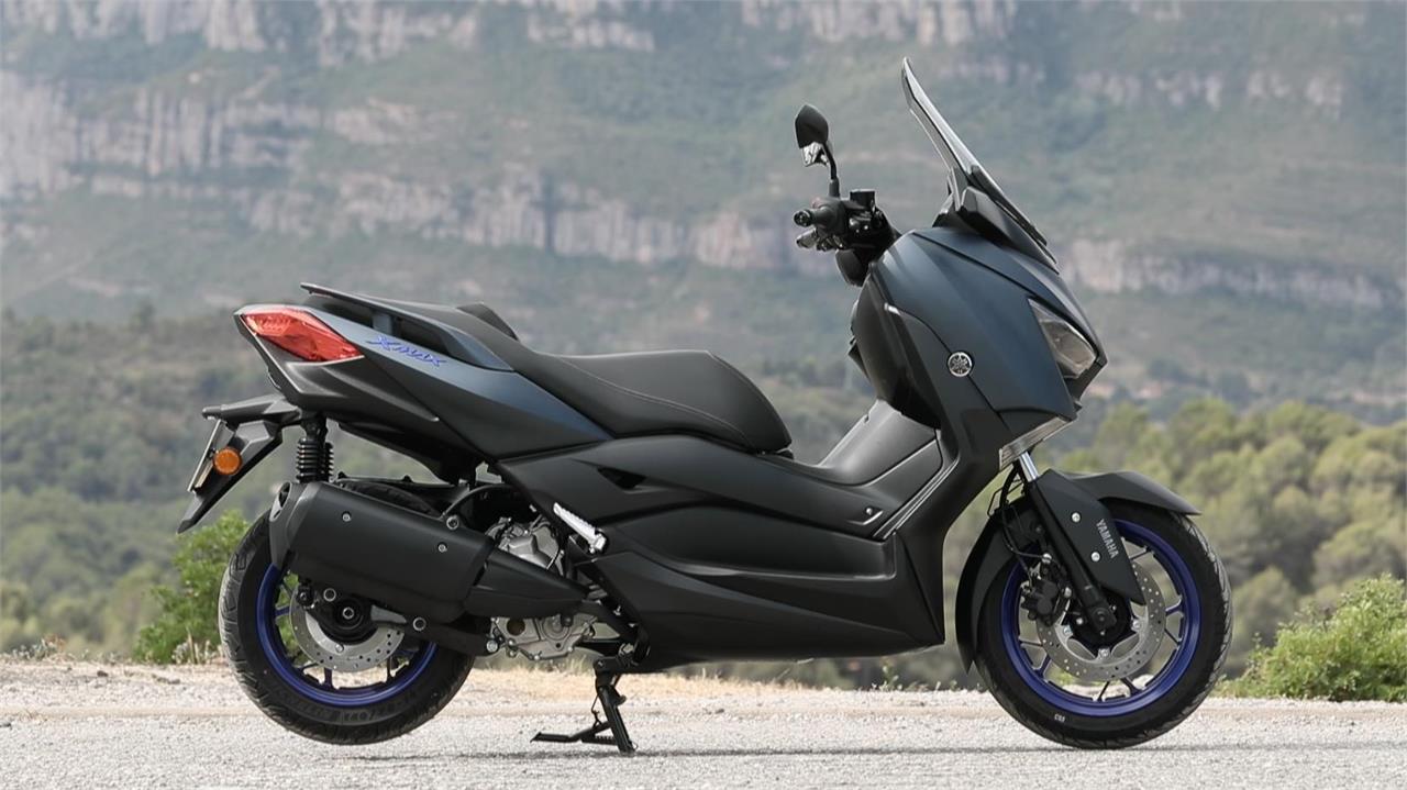 Yamaha XMAX 300 vs Honda Forza 350 ¿Con cuál te quedas? | Noticias ...