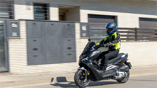 Top 5 mejores scooters Gran Turismo para el A2 por menos de 5.000 ...