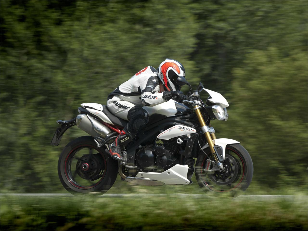 Triumph Speed Triple R: Alto voltaje | Noticias motos.net