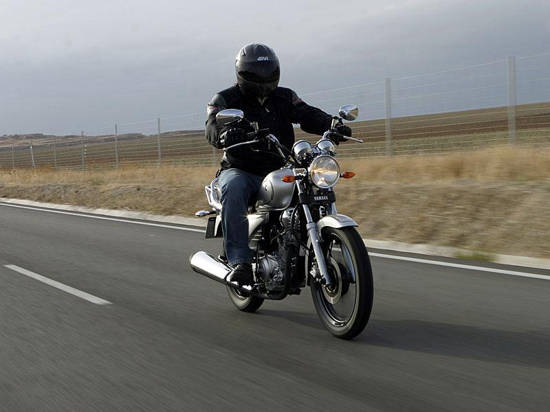 Yamaha YBR 125 Classic: Rollito custom | Noticias motos.net